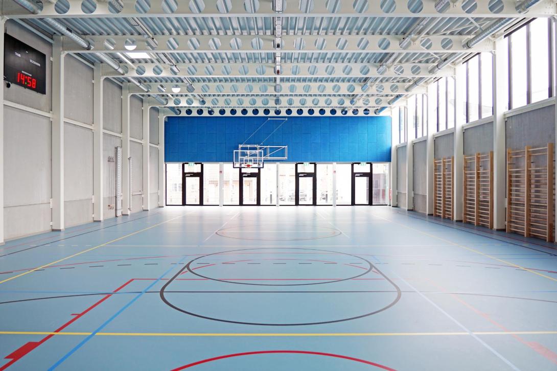 Turnzaal van ‘De Dol-Fijn’ in Gavere hult zich in vrolijke ...